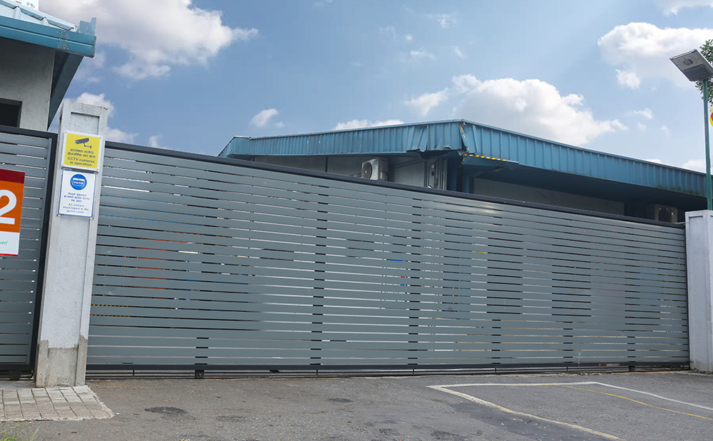 Sliding Gates - Three Sinha