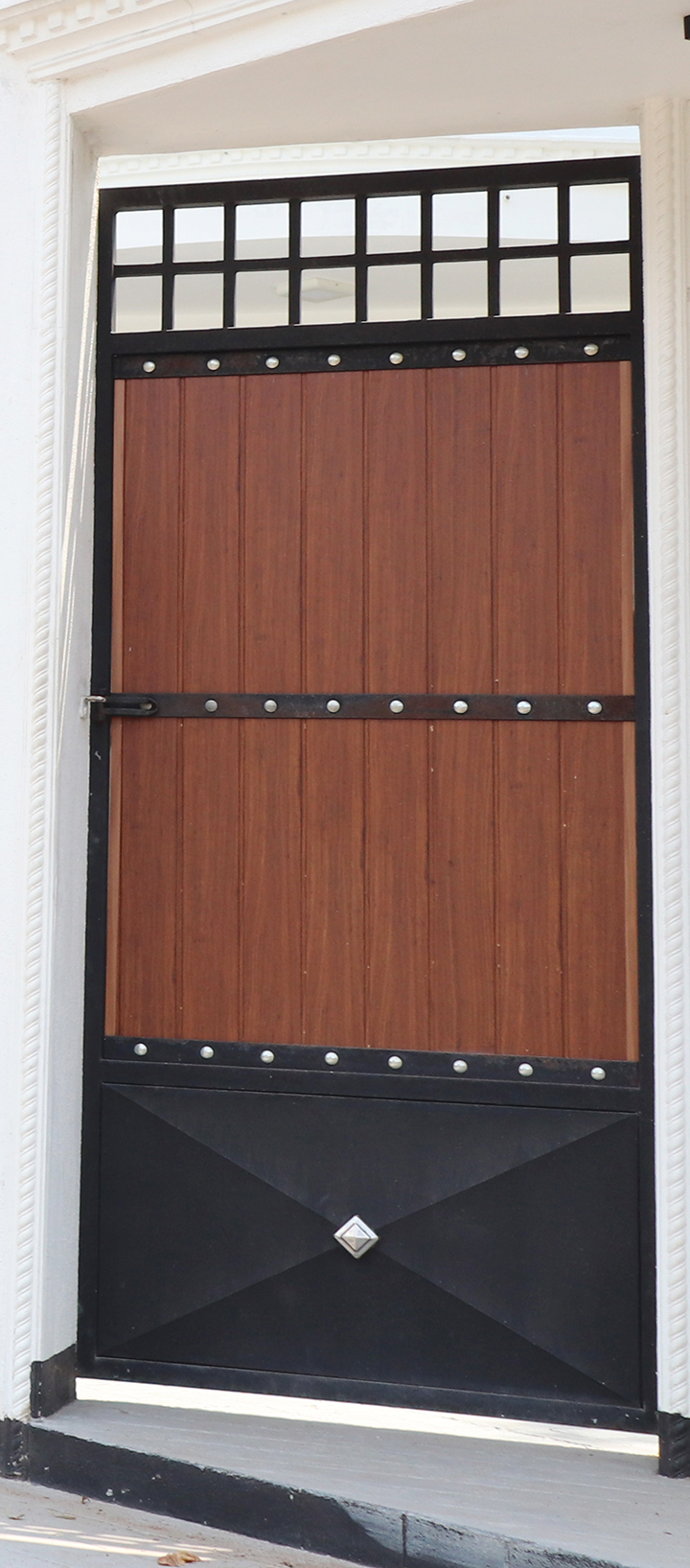 Wicket Gates – Three Sinha